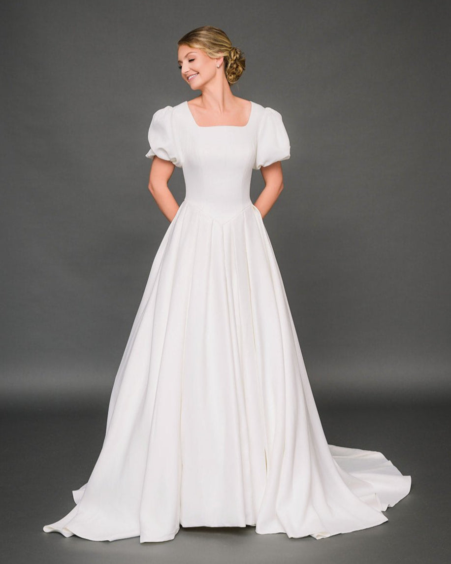 Hailey MBC 7335 – Barbie Anne Bridal